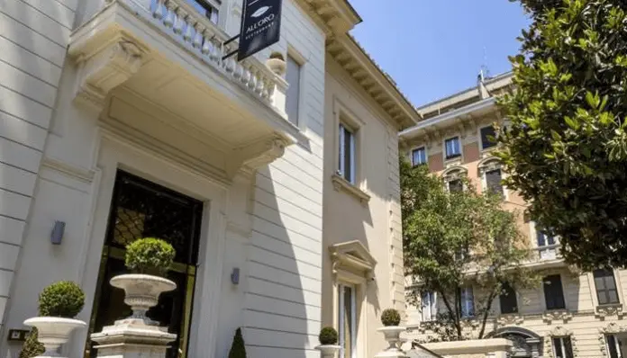 8 Lugares Baratos Donde Alojarse En Roma. Mejores Hoteles