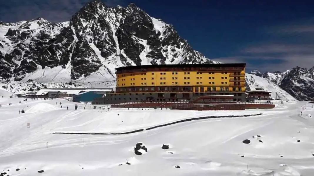 PORTILLO, EL CENTRO DE ESQUÍ MAS INCREÍBLE DE SUDAMÉRICA